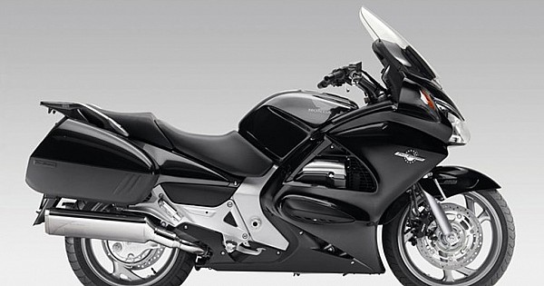 Honda ST 1300 Pan European 2006 decals