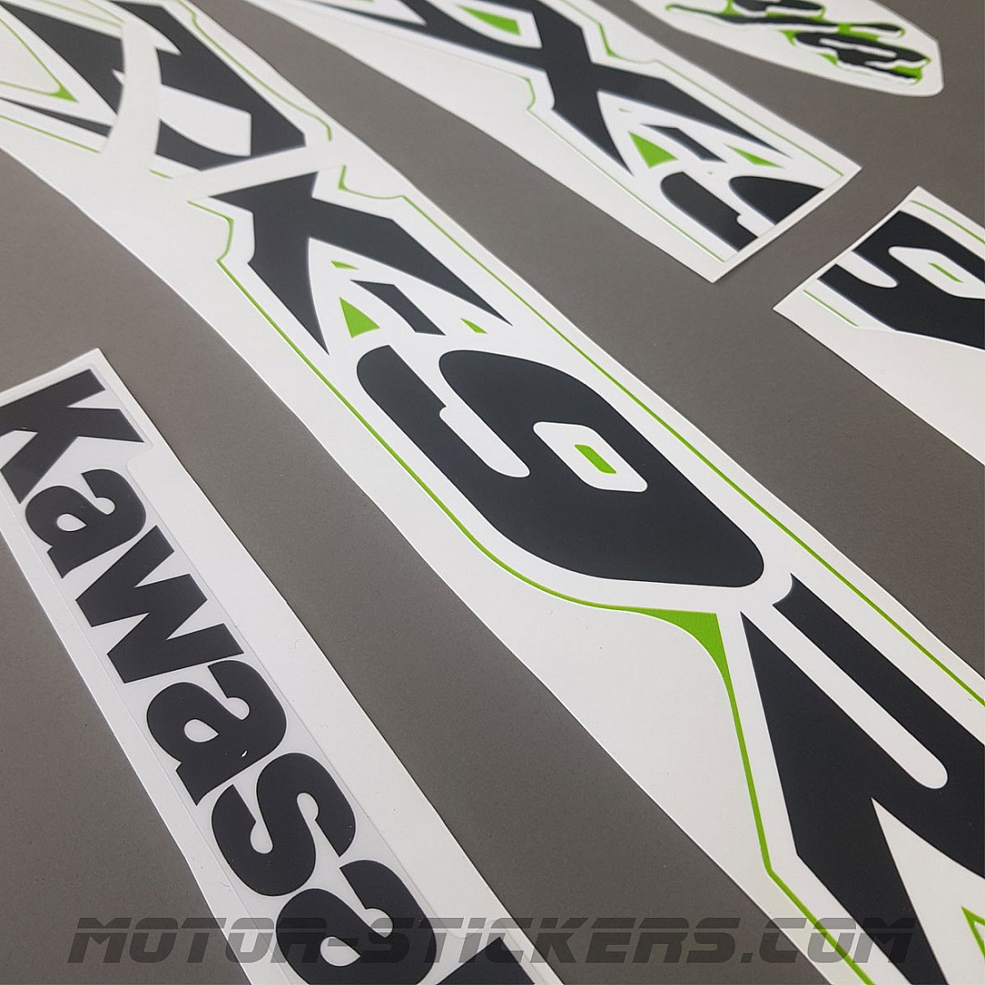 Kawasaki ZX-9R 2003 autocollants