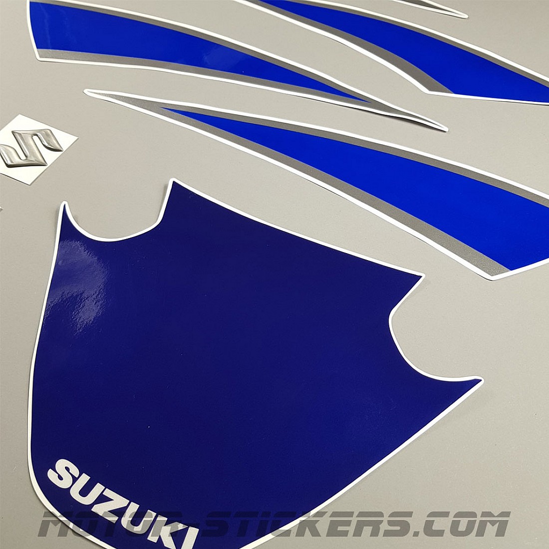 Suzuki GSX 1400 2004 decals