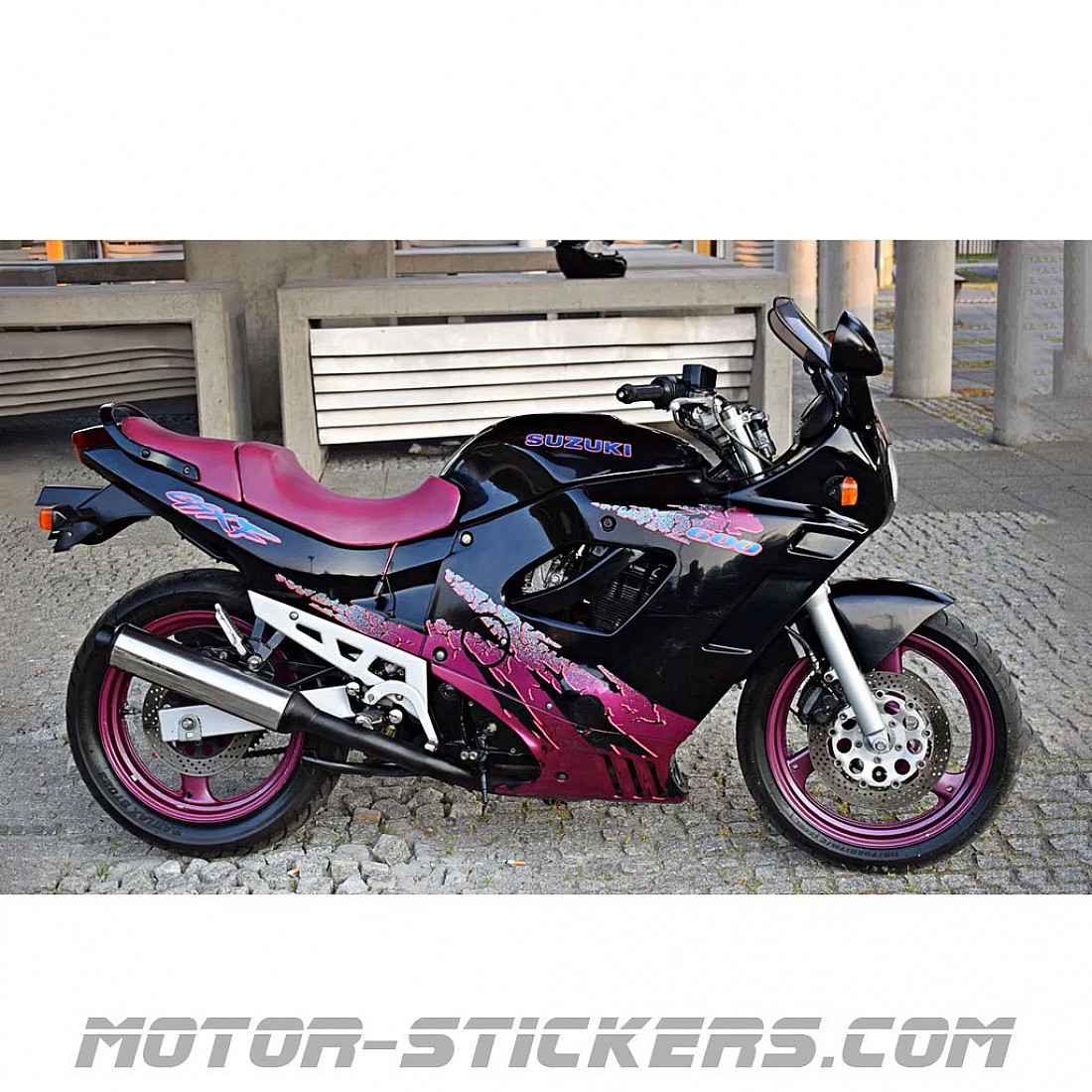 Suzuki GSX 600F 1995 decals