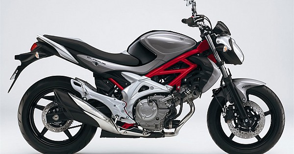 Suzuki SFV 650 Gladius 2010 decals