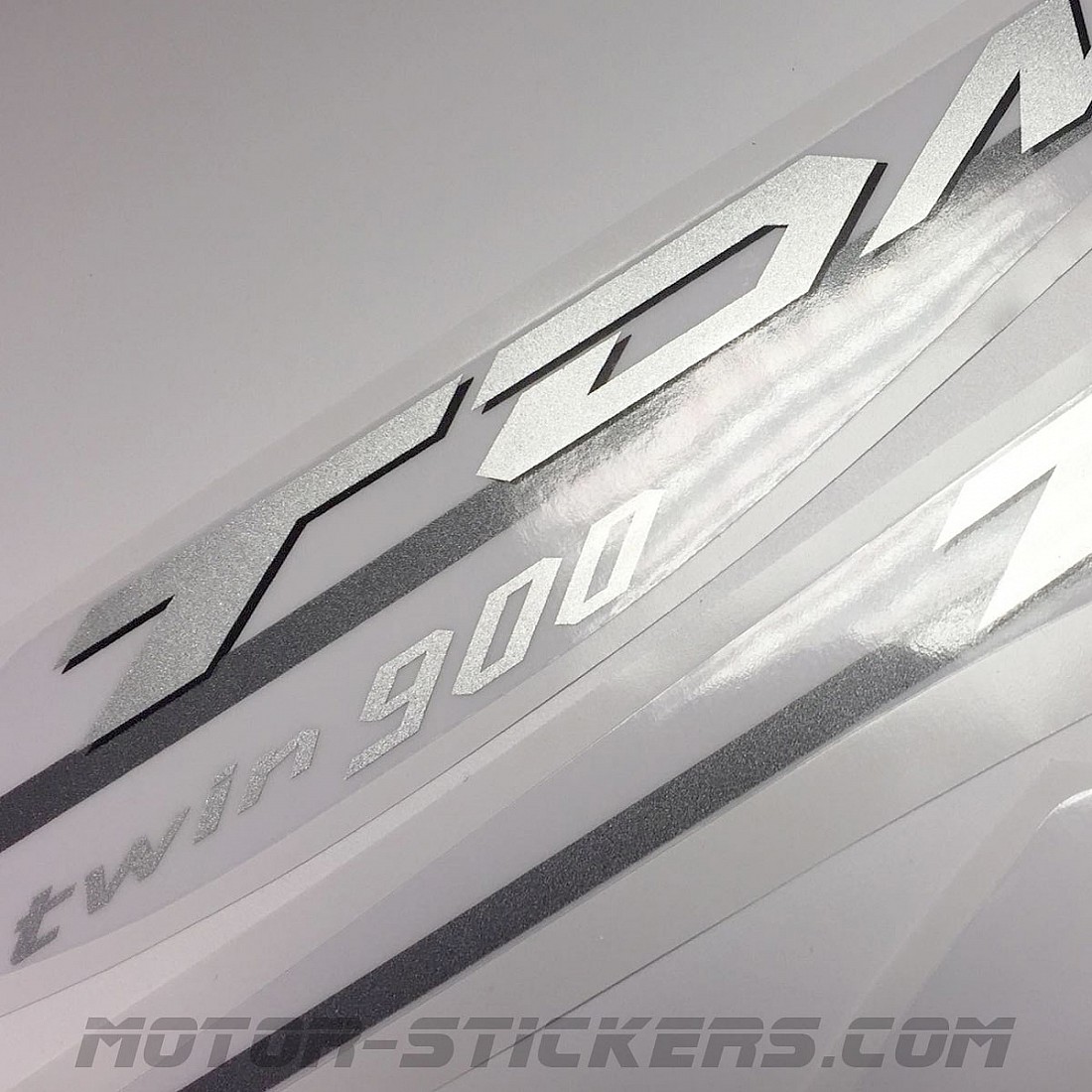 Yamaha TDM 900 2007 decals