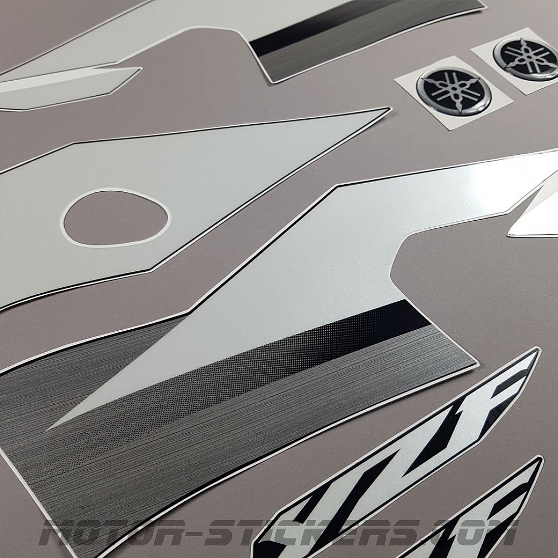 Yamaha YZF R6 2003 stickers